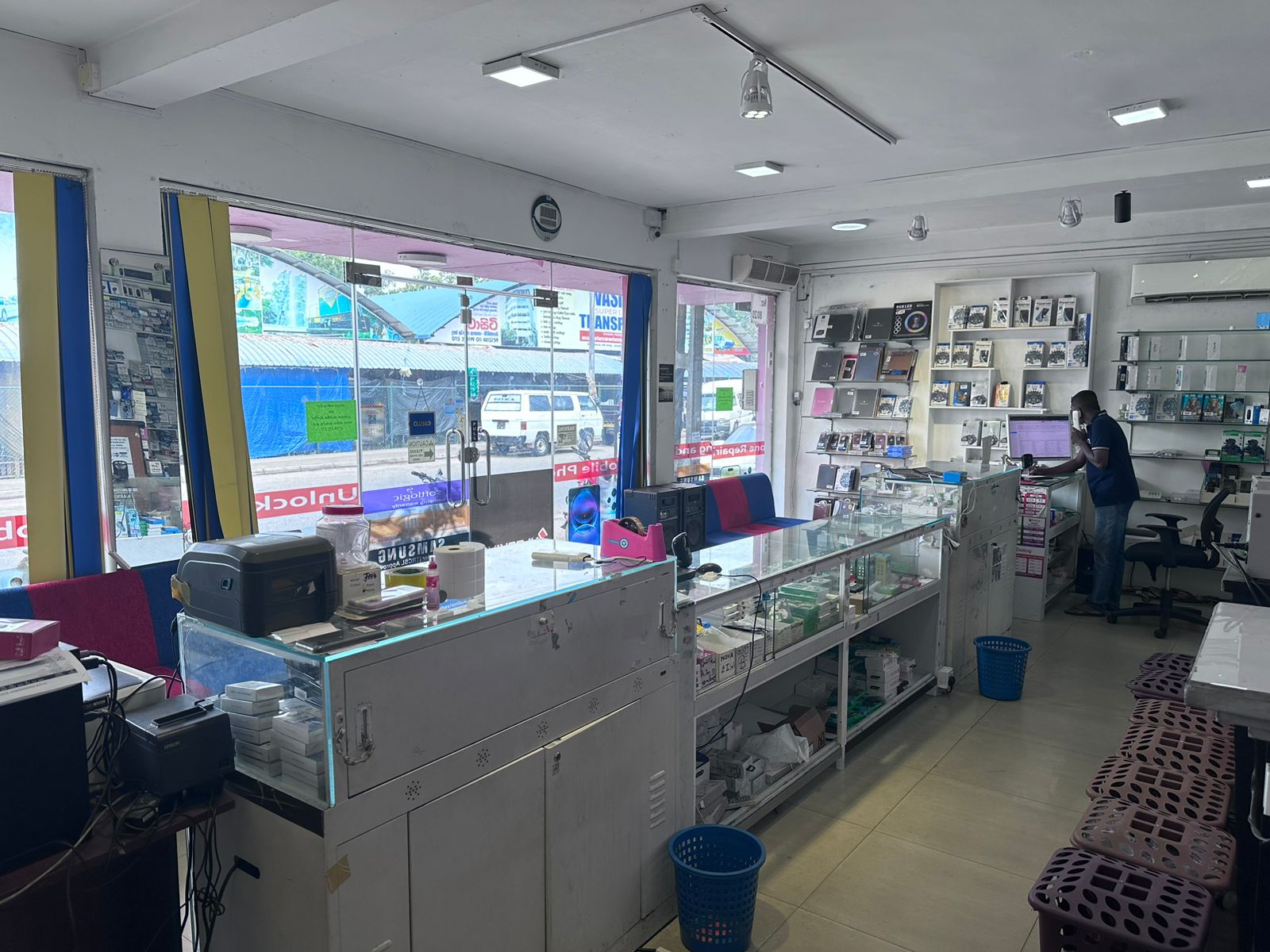 Unlocking Srilanka-kiribathgoda-mobile phone repairs & Accessories ...